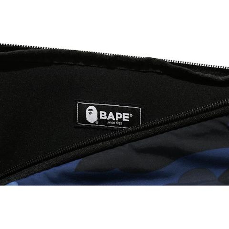 BAPE Color Camo PC Case 15in Navy - FW20