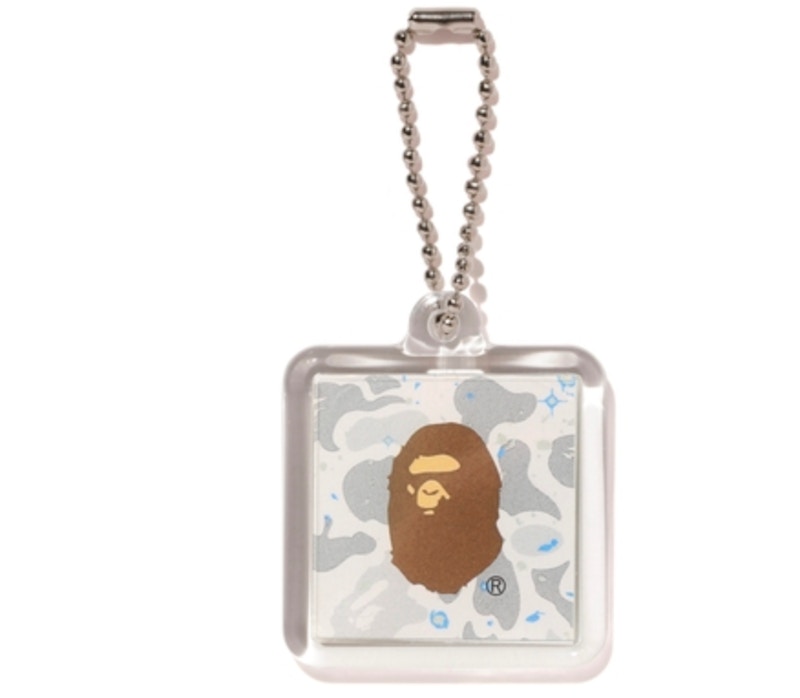 BAPE Space Camo Keychain White - US