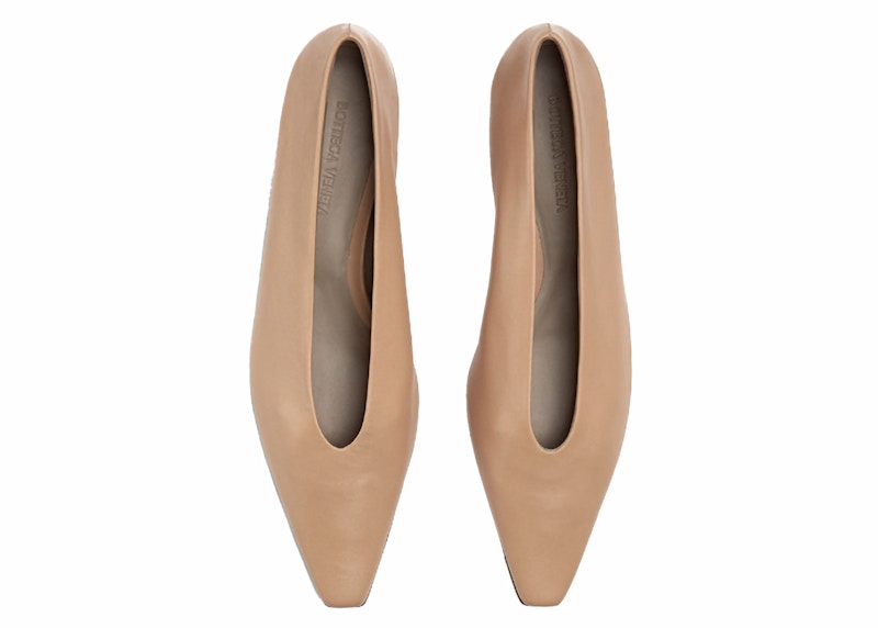 Bottega Veneta Almond Leather Ballet Flat Beige (Women's ...
