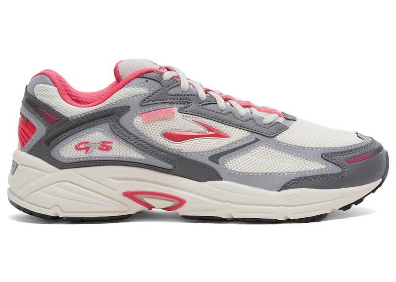 Brooks Adrenaline GTS 4 Jeff Staple White Gray Pigeon Pink Men's ...