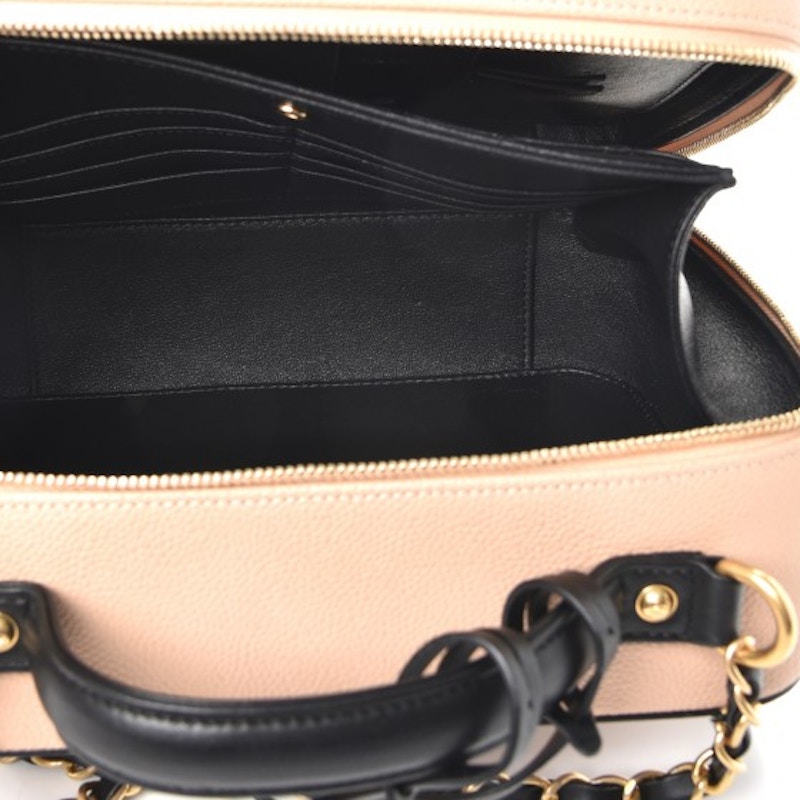 Chanel CC Filigree Vanity Case Quilted Diamond Large Beige/Black in ...