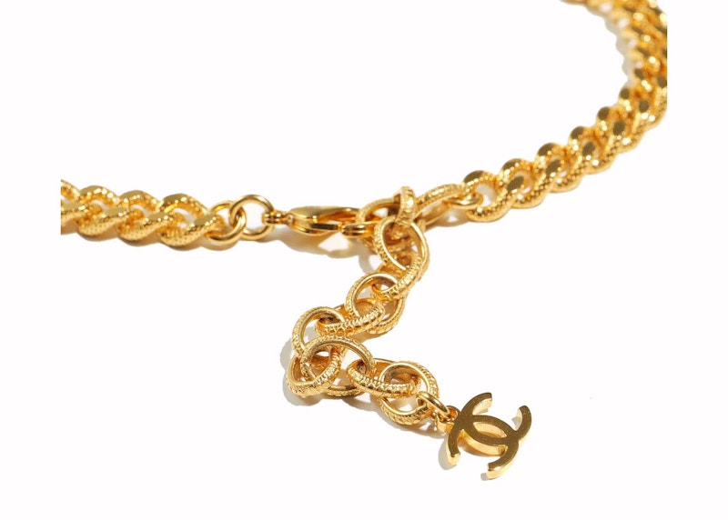 Chanel Crystal CC Logo Necklace Gold (AB8930) in Metal with Gold-tone - US