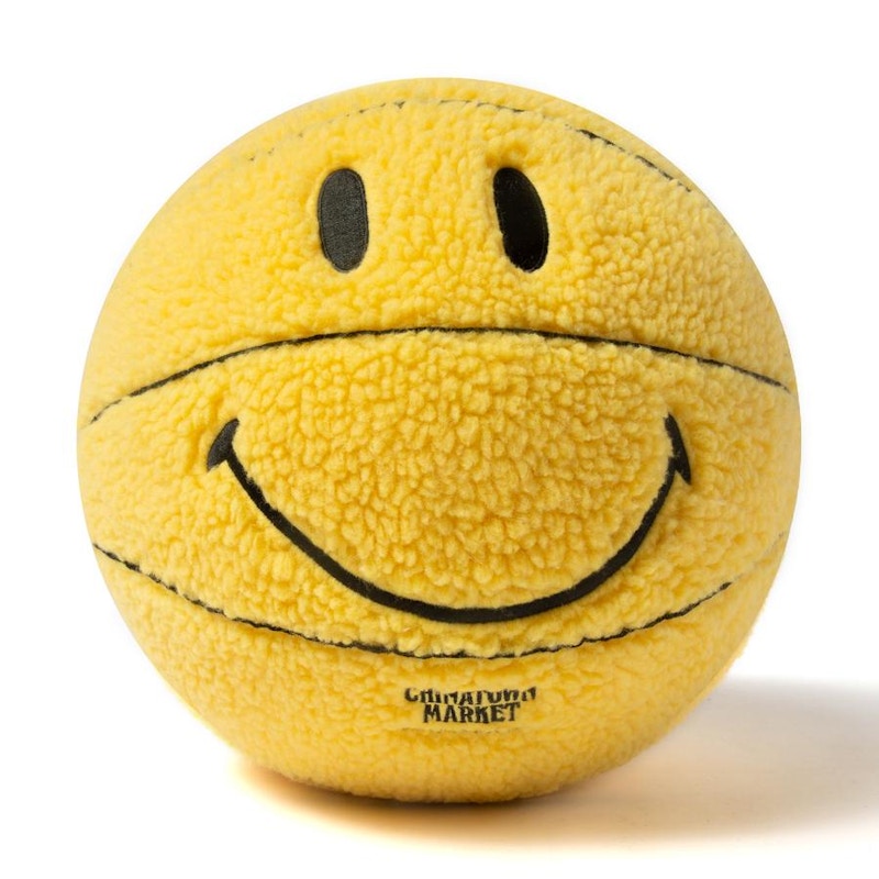 Chinatown Market Smiley Plush Basketball - US