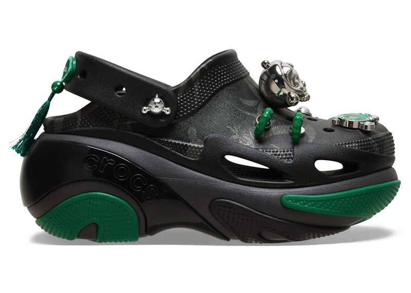 Crocs Bubble Crush Clog Pop Mart SKULLPANDA Black Green Men's - 211111 ...