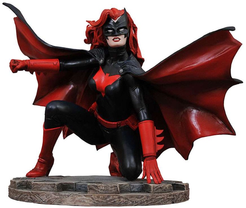 Diamond Select Toys DC Gallery Batwoman Collectible PVC Statue - US