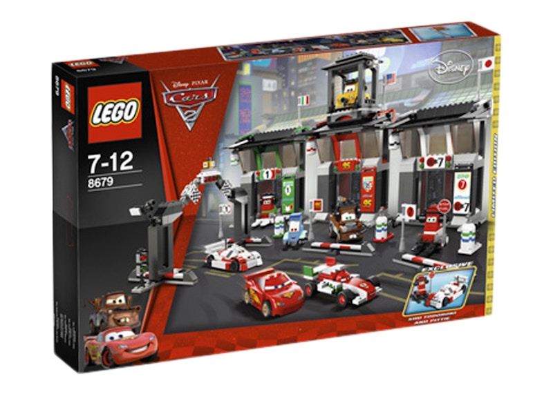 LEGO Cars 2 Tokyo International Circuit Set 8679 - US