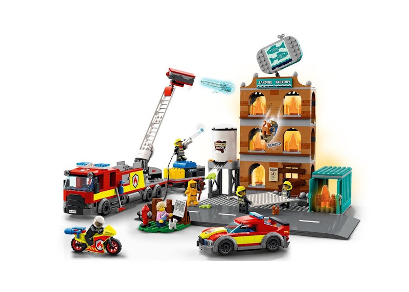 LEGO City Fire Brigade Set 60321 - SS22 - US