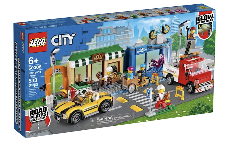 LEGO City Shopping Street Set 60306 - US
