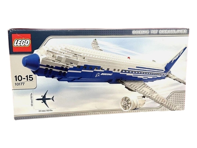 LEGO Creator Expert Boeing 787 Dreamliner Set 10177 - US