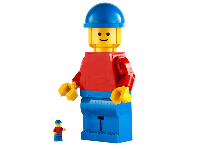 LEGO Up-Scaled LEGO Minifigure Set 40649 - US