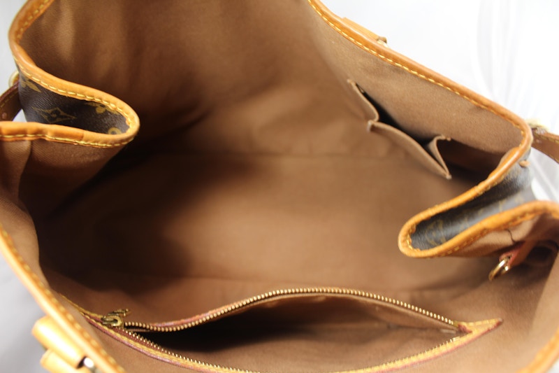 Louis Vuitton Batignolles Horizontal Monogram Canvas Brown