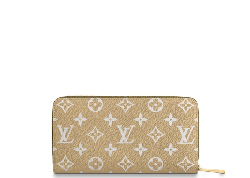 Louis Vuitton Zippy Wallet Monogram Giant Khaki Green/Beige in Coated ...