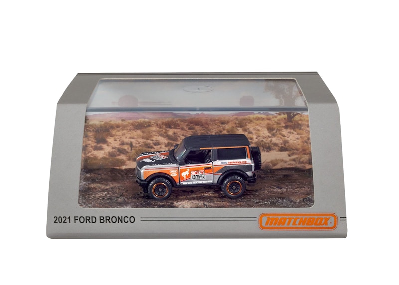 Mattel Matchbox Collectors 2021 Ford Bronco Black/Orange/Metallic - US