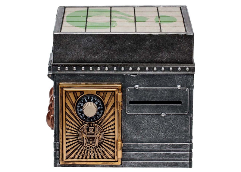 McFarlane Toys DC Direct Batman The Riddler Puzzle Box Replica Figure - US