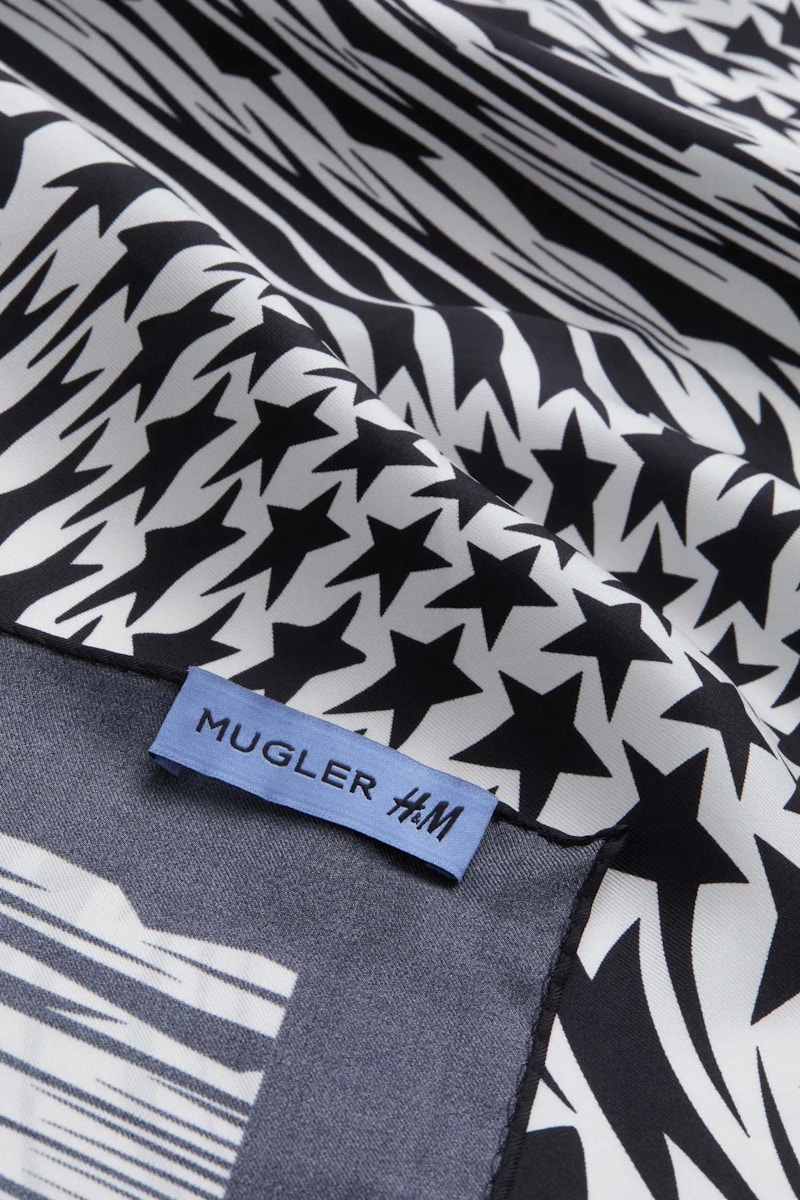 Mugler H&M Swirling-Star Silk Scarf White/Patterned in Silk - US