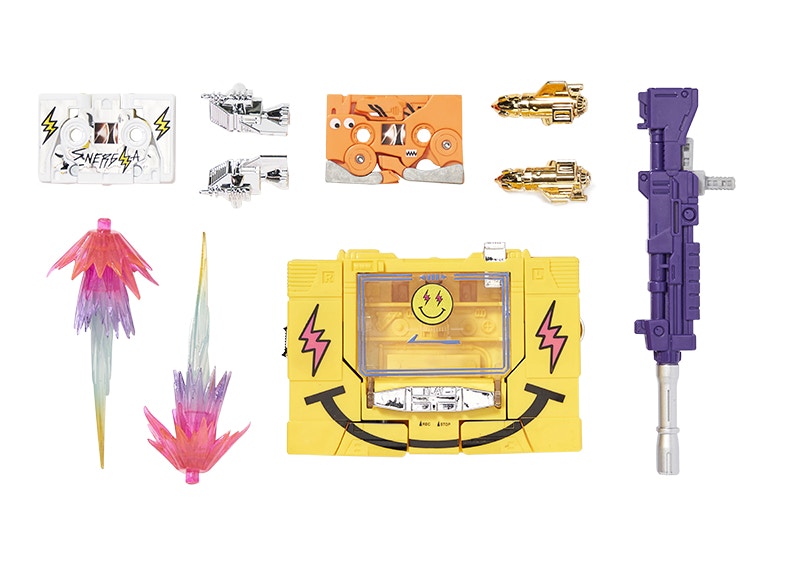 NTWRK Transformers x J Balvin J Balvintron Figure - FW21 - US