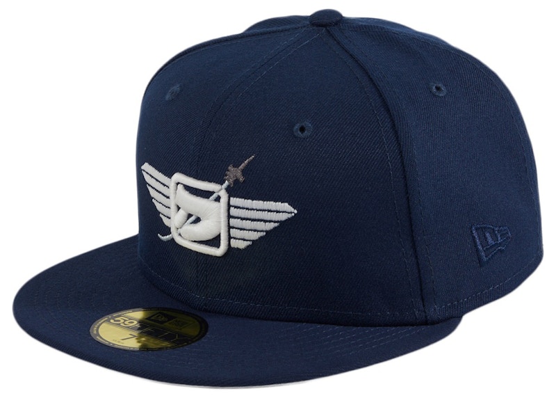 New Era Exclusive Dionic Brand Maverick 59Fifty Fitted Hat Navy - SS21