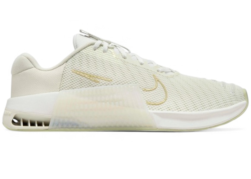 Nike Metcon 9 Premium Sea Glass Summit White Metallic Gold (Women's ...