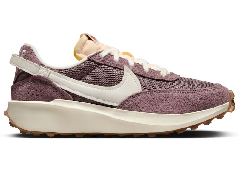 Nike Waffle Debut Vintage Plum Eclipse Sail Coconut Milk (Women's ...