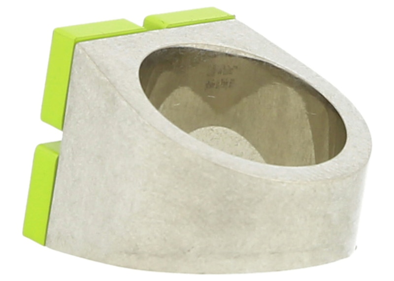 OFF-WHITE Arrow Textured Signet Ring Silver/Green in Brass - US