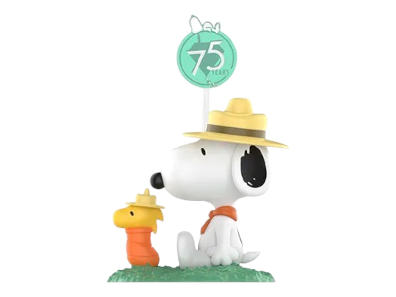 Pop Mart Pop Mart Peanuts 75th Anniversary Snoopy Comic Life Series ...