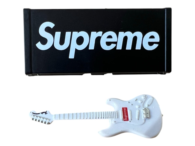 Supreme Bandai Gashapon Mini Fender Stratocaster Guitar - US