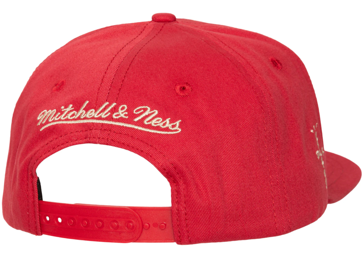 Travis Scott x Mitchell & Ness Wisconsin Badgers Snapback Hat Red ... Travis Scott x Mitchell & Ness Wisconsin Badgers Snapback Hat Red ...