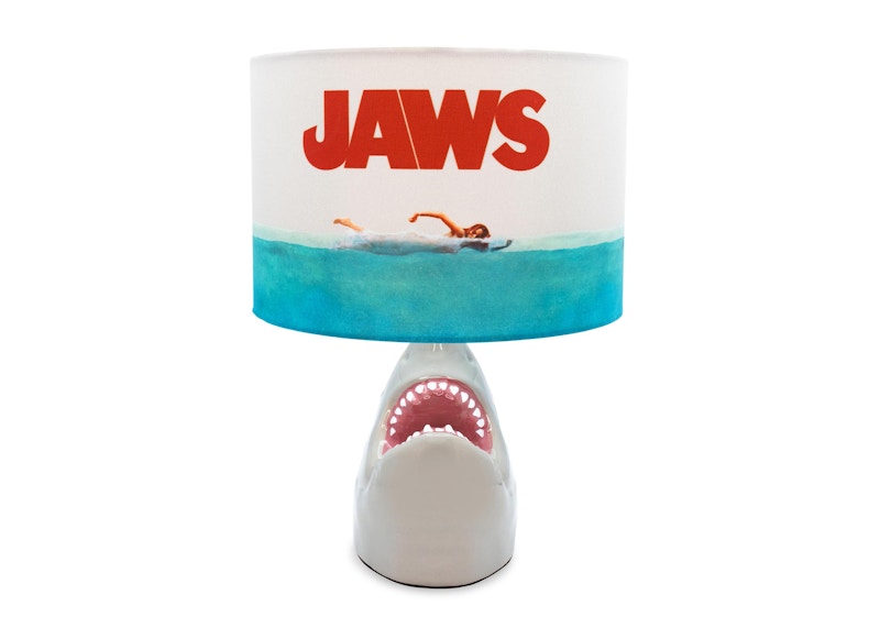 Ukonic JAWS Classic Movie Poster with Shark 14" Lamp - US