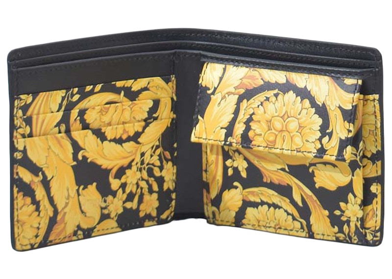Versace Medusa Logo Barocco Print Bi-Fold Wallet Black/Glod in Leather ...